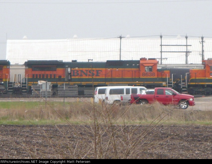 BNSF 8638